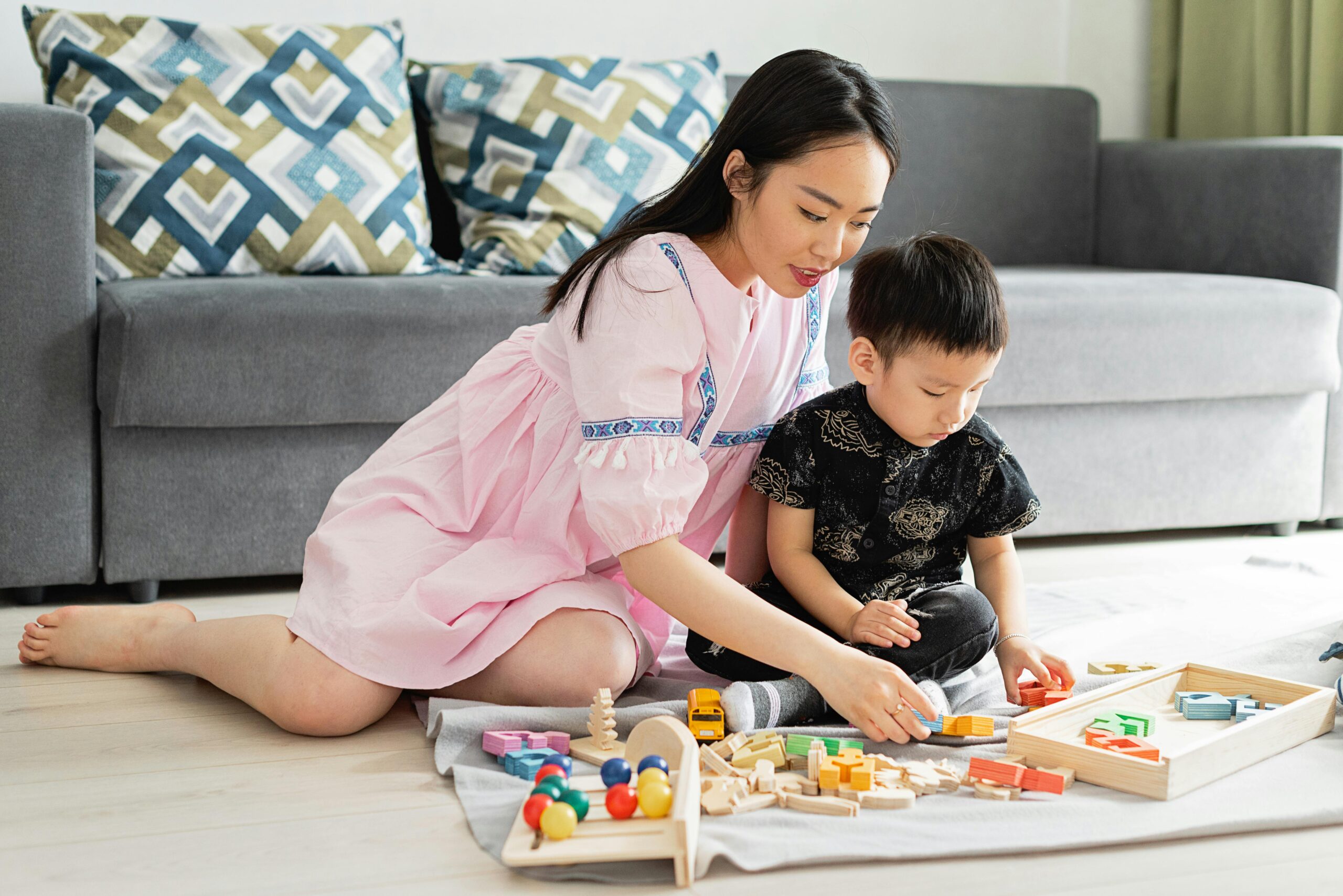 10 Practical Parenting Tips to Build a Stronger Bond With Your Child ...